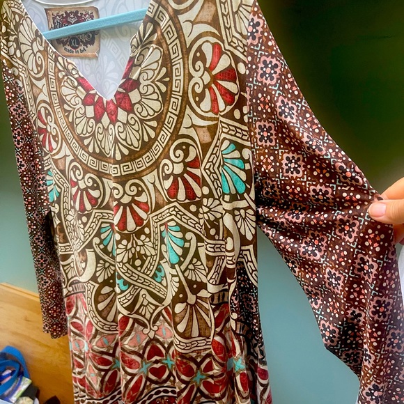 Amma | Tops | Amma Designs La Art To Wear Polyester Tunic 34 Sleeve ...